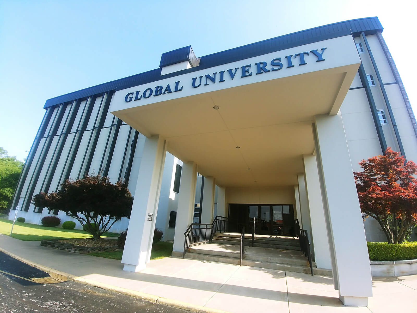 Global University Bolivia